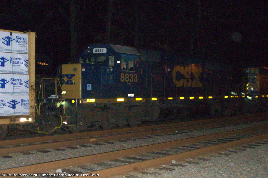 CSX SD40-2 8833 trails on Q417-28